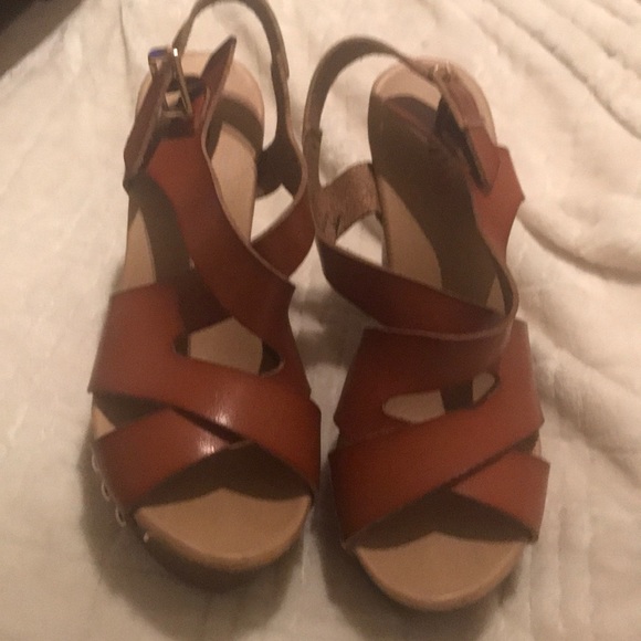 JustFab | Shoes | Cognac Platform Sandal | Poshmark